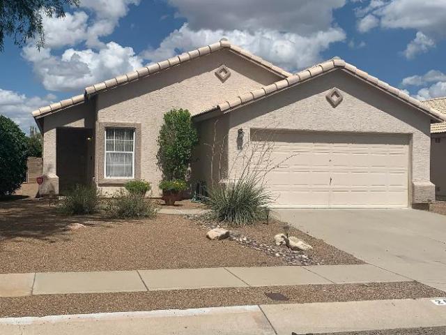 4 Br, 2 bath, Single Family 2010 W Cholla Vista Dr