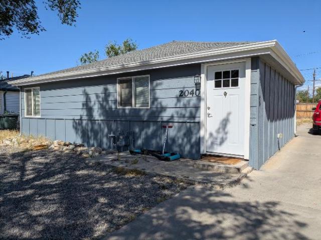 4 Br, 2 bath, Single Family 2040 N 15th St