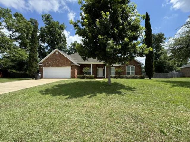 4 Br, 2 bath, Single Family 204 Mahan Dr