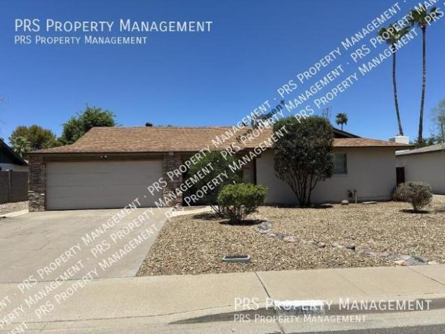 4 Br, 2 bath, Single Family 2058 E Fremont Dr