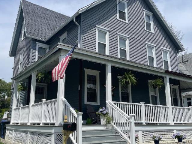 4 Br, 2 bath, Single Family 205 S Church Street