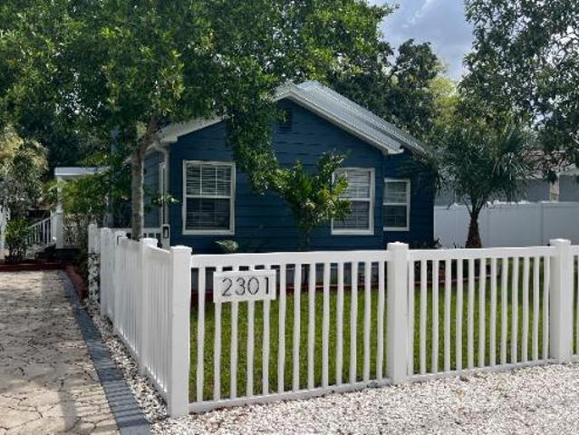 4 Br, 2 bath, Single Family 2301 W Idlewild Ave