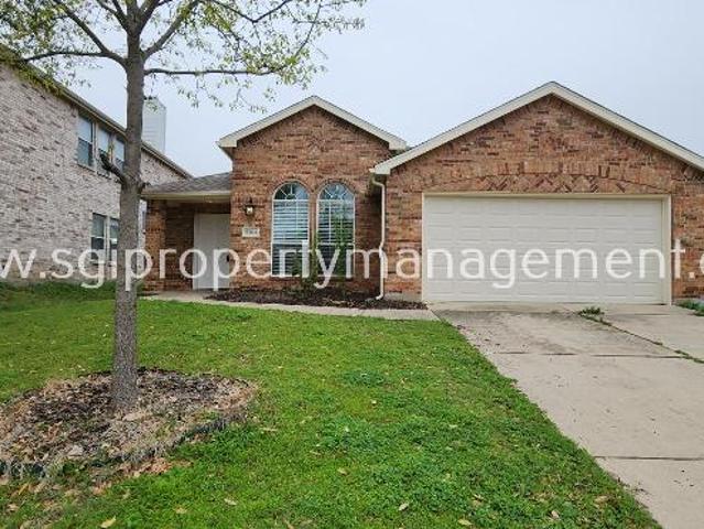4 Br, 2 bath, Single Family 2304 Hayes St