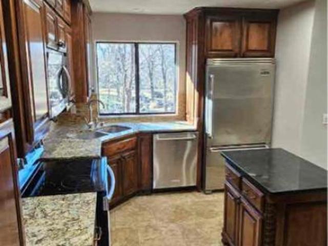 4 Br, 2 bath, Single Family 2308 Shady Tree Ln