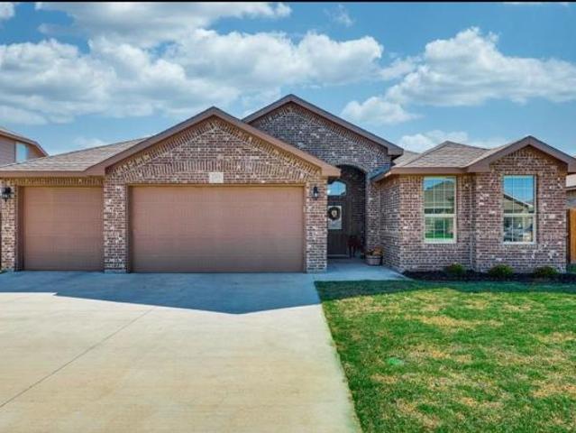 4 Br, 2 bath, Single Family 2316 Horizon Rd