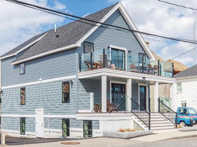 4 Br, 2 bath, Single Family 2 M Street