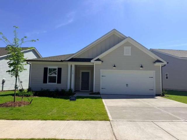 4 Br, 2 bath, Single Family 340 Broomside Avenue