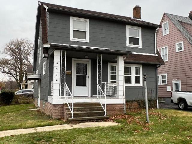 4 Br, 2 bath, Single Family 3430 Winsford Rd