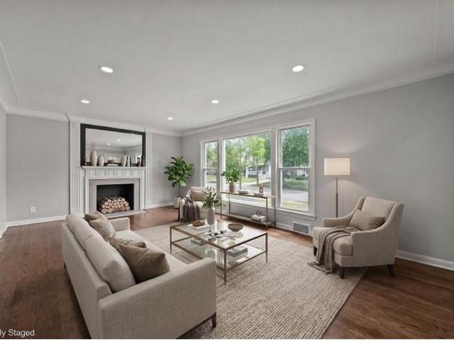 4 Br, 2 bath, Single Family 3601 Tullamore Road