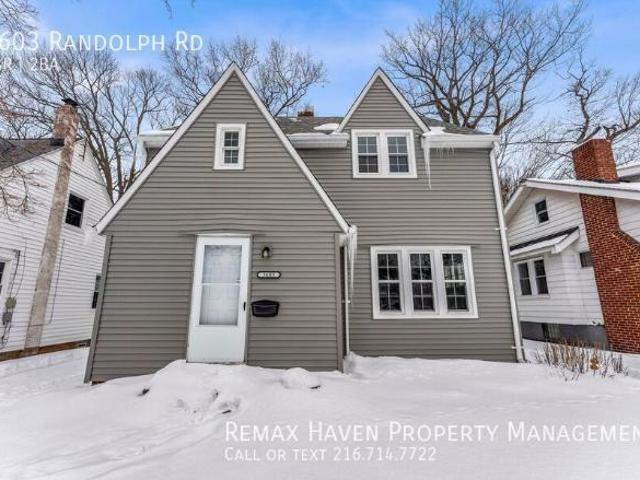4 Br, 2 bath, Single Family 3603 Randolph Rd