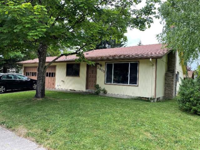 4 Br, 2 bath, Single Family 3605 NW Tyler Pl