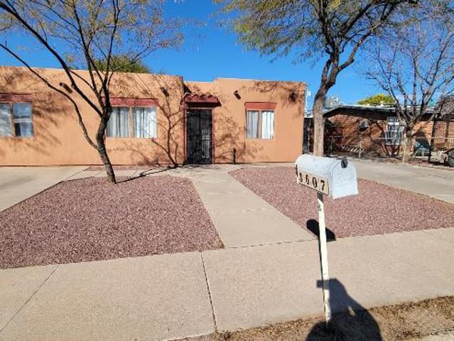 4 Br, 2 bath, Single Family 3607 E 28th St