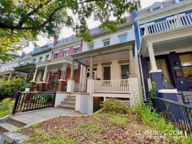 4 Br, 2 bath, Single Family 3613 New Hampshire Avenue Nw