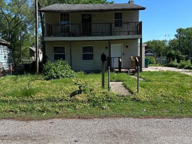 4 Br, 2 bath, Single Family 3645 Mccasland Ave