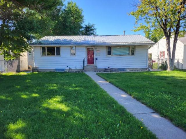 4 Br, 2 bath, Single Family 3716 7th Ave N