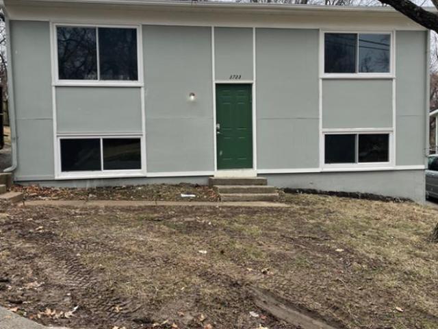4 Br, 2 bath, Single Family 3723 Webster Ave