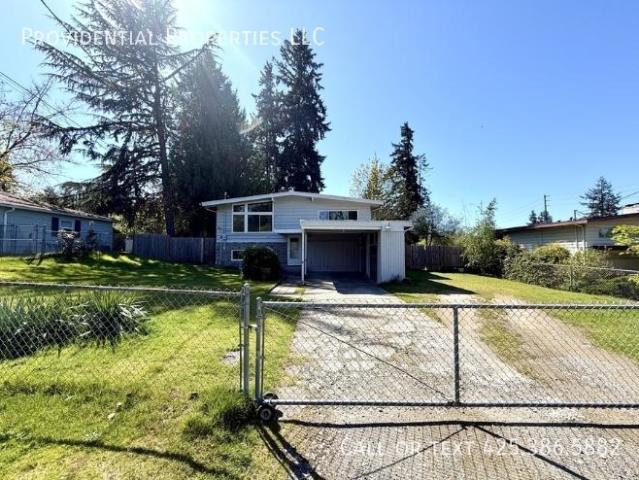 4 Br, 2 bath, Single Family 3821 155th Ave SE