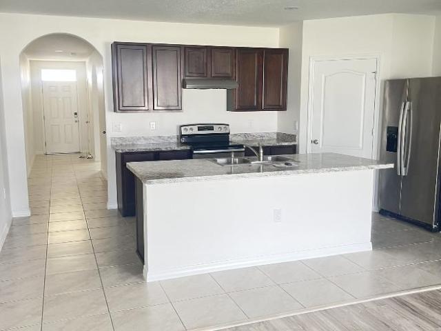 4 Br, 2 bath, Single Family 397 Corso Loop