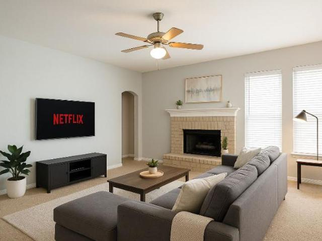 4 Br, 2 bath, Single Family 3945 Vista Green Dr
