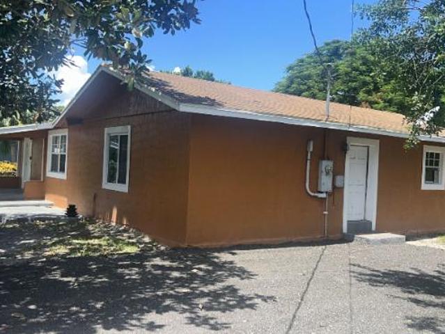4 Br, 2 bath, Single Family 3004 Ave Q
