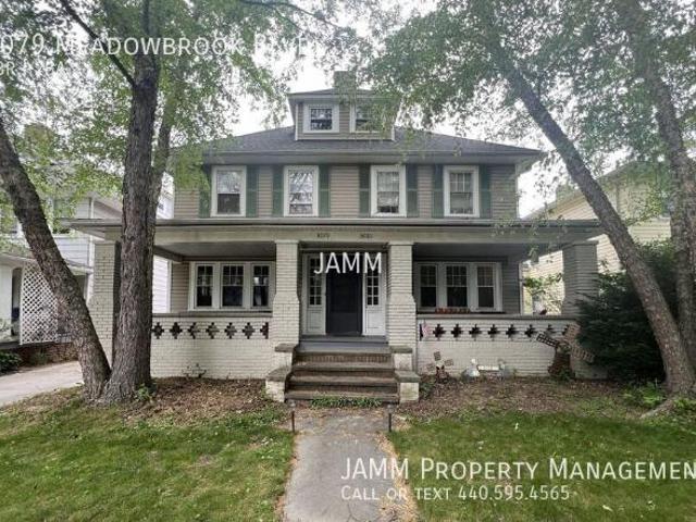 4 Br, 2 bath, Single Family 3079 Meadowbrook Blvd
