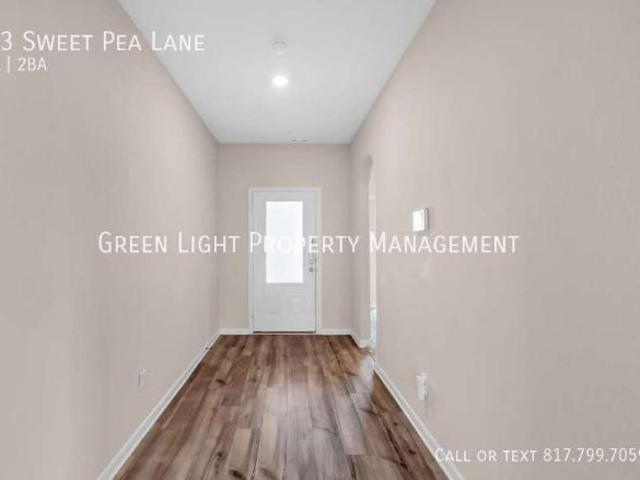 4 Br, 2 bath, Single Family 313 Sweet Pea Lane
