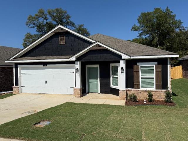 4 Br, 2 bath, Single Family 3109 Mesa Dr