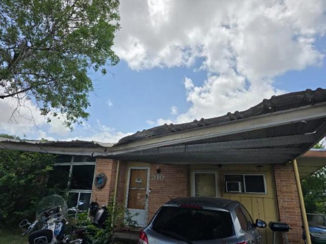 4 Br, 2 bath, Single Family 310 Hialeah
