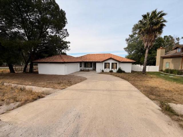 4 Br, 2 bath, Single Family 31252 Contour Ave