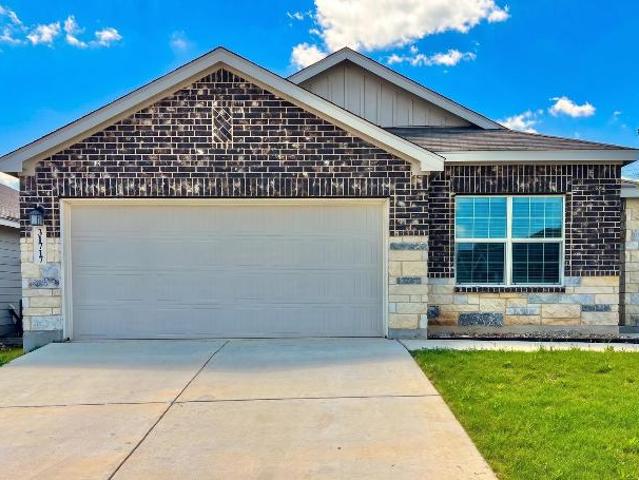 4 Br, 2 bath, Single Family 31717 Untrodden Way