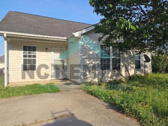 4 Br, 2 bath, Single Family 3206 Spring St
