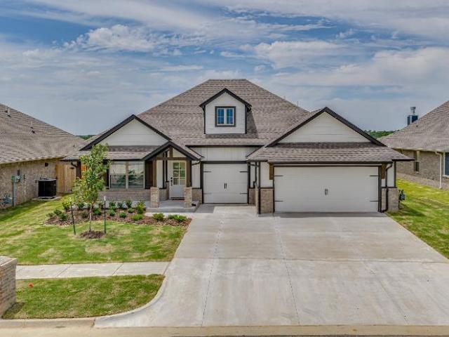 4 Br, 2 bath, Single Family 3241 Mangrove Rd