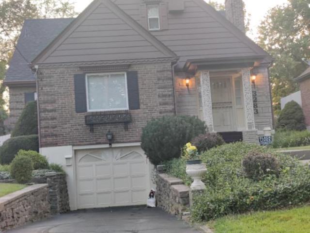 4 Br, 2 bath, Single Family 3283 Pickbury Dr