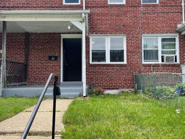 4 Br, 2 bath, Single Family 332 Endsleigh Ave