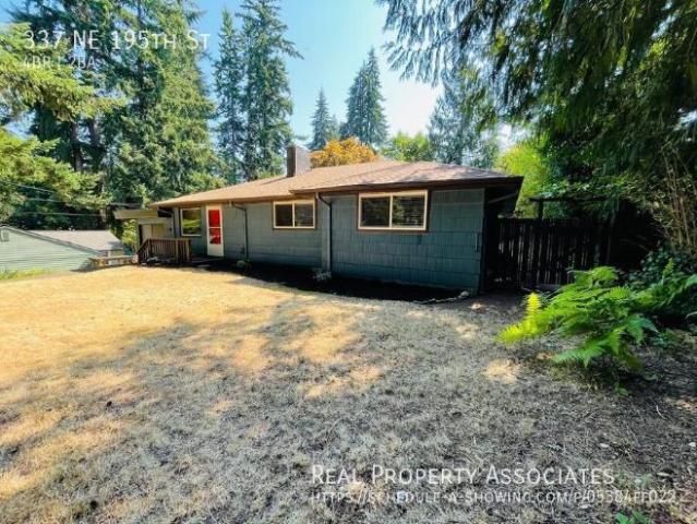 4 Br, 2 bath, Single Family 337 NE 195th St