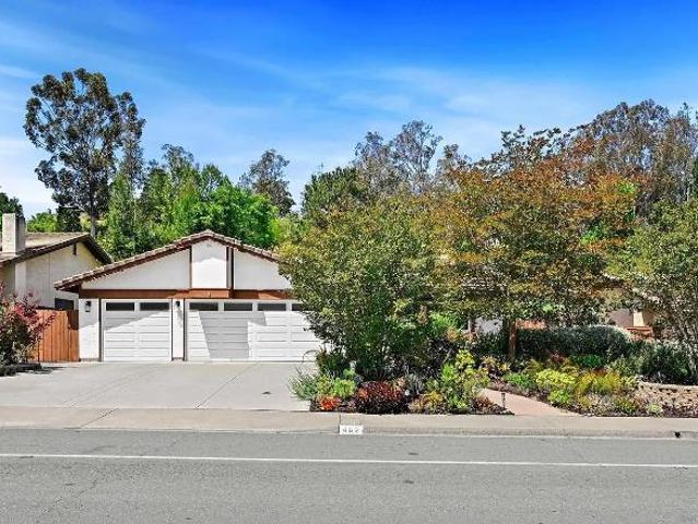 4 Br, 2 bath, Single Family 462 Dewane Dr