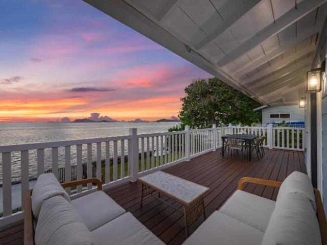 4 Br, 2 bath, Single Family 47 69 Kamehameha Hwy