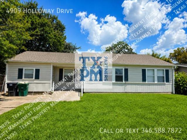 4 Br, 2 bath, Single Family 4909 Holloway Drive
