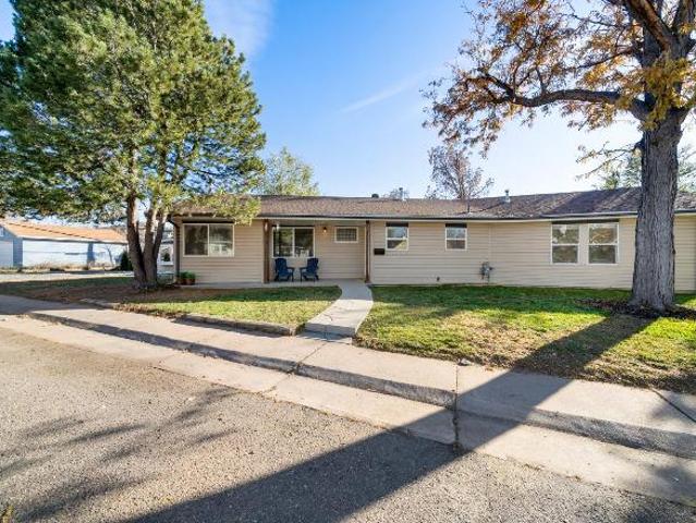 4 Br, 2 bath, Single Family 4000 S Delaware Street