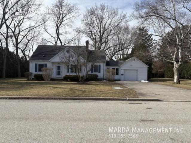 4 Br, 2 bath, Single Family 4019 Casgrain Dr