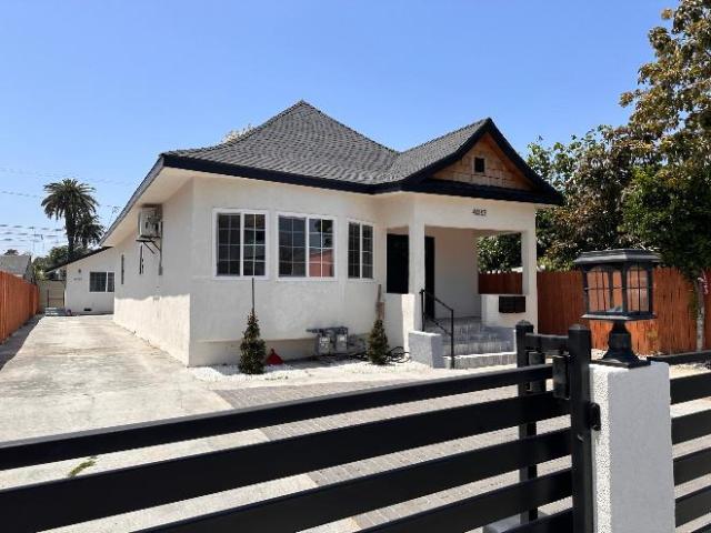 4 Br, 2 bath, Single Family 4033 Adair St