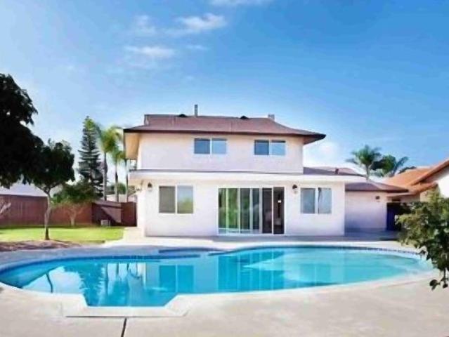 4 Br, 2 bath, Single Family 4064 Via Rio Ave