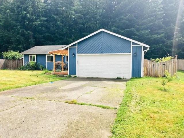 4 Br, 2 bath, Single Family 4202 Regal Street