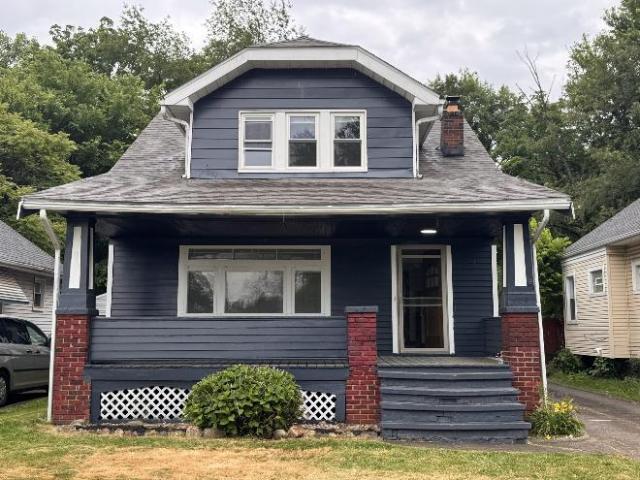 4 Br, 2 bath, Single Family 4291 W 17th St
