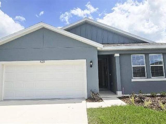 4 Br, 2 bath, Single Family 429 Silver Palm Dr