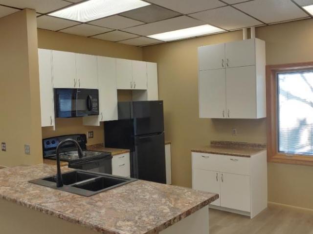 4 Br, 2 bath, Single Family 4312 Hobson Rd