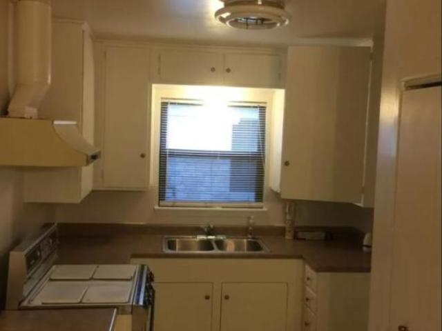 4 Br, 2 bath, Single Family 558 Artemis Dr