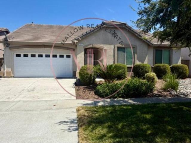 4 Br, 2 bath, Single Family 5621 Cobbler Ln