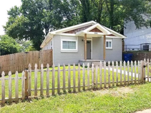 4 Br, 2 bath, Single Family 566 Rockwell St Sw