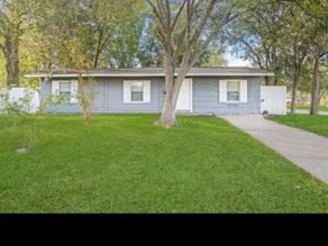 4 Br, 2 bath, Single Family 5702 Westover